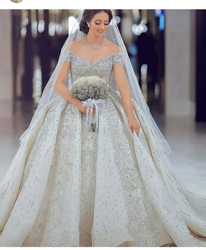 أحدث موديلات فساتين زفاف فخمه